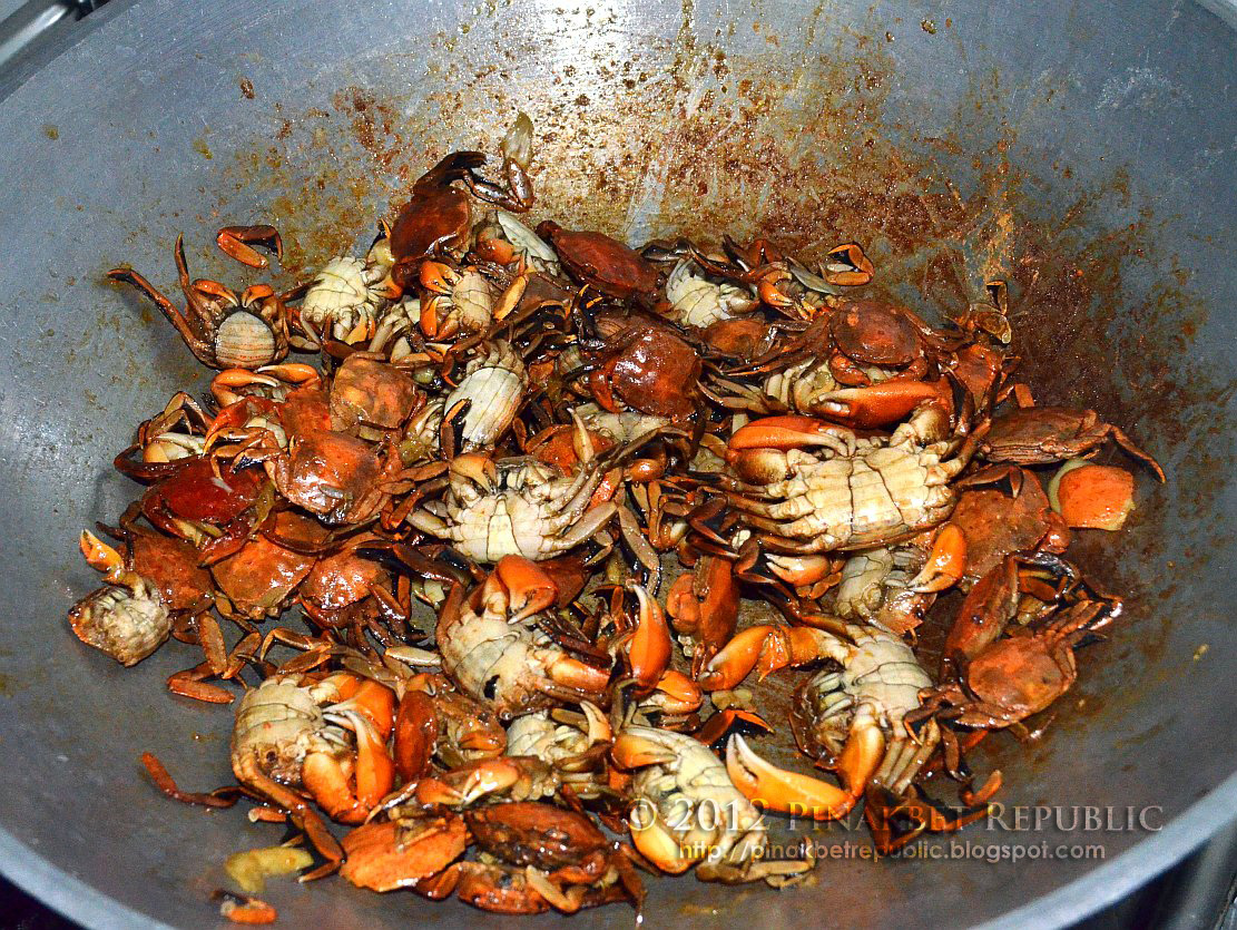 kinirog a kappi, stir-fried river crabs ~ PINAKBET REPUBLIC