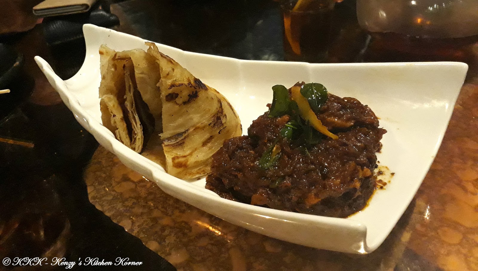 Kenzy's Kitchen Korner... : Farzi Cafe - A food purist happily ‘farzified’!