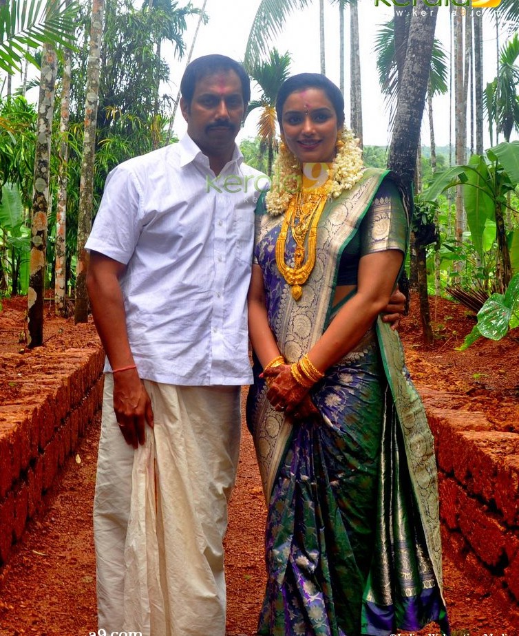 Vidya Balan Hot: Swetha Menon wedding photos