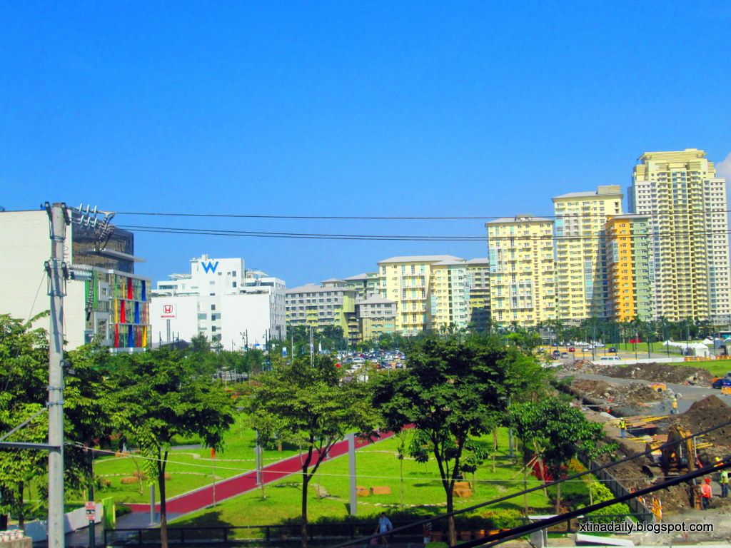 Good Times KTV, The Fort Strip, BGC - celebraTINg exisTENce