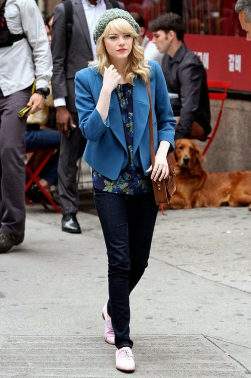 Celebrity Casual Style for Your Daily Look: EMMA STONE CASUAL STYLE