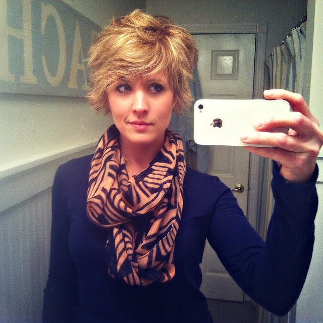 So I've decided to get a pixie cut. This is my hair right now! What ...