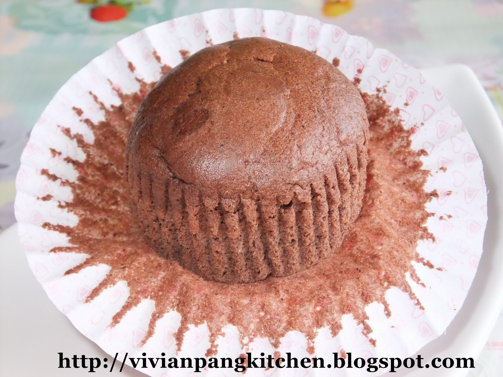 Vivian Pang Kitchen: Chocolate Sponge Cake