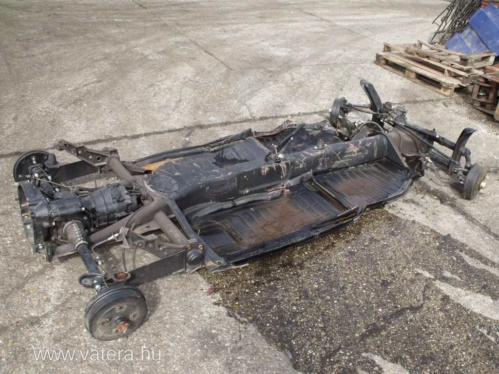 junkyard zombies: RESTORED AND CRASHED CHASSIS