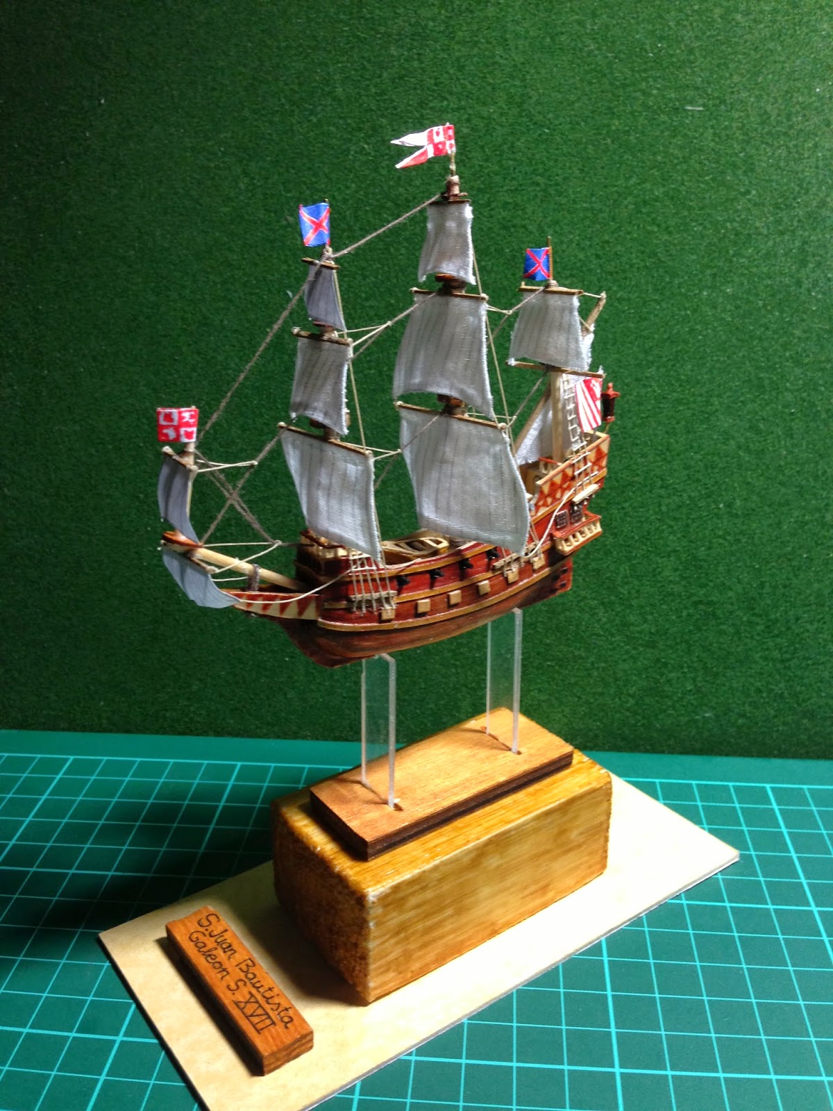 Barcos en miniatura