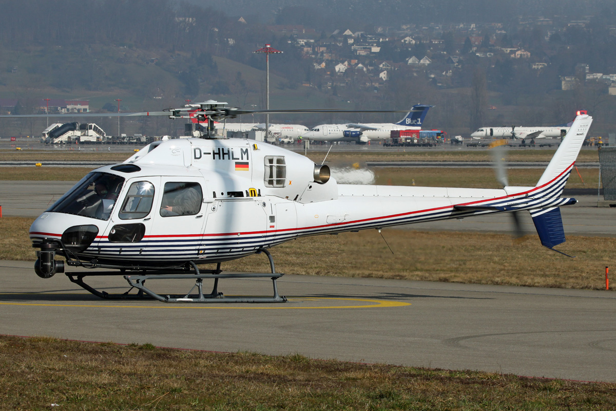 Planes and Trains - Planes 2011: D-HHLM / Eurocopter AS355NP Ecureuil 2 ...