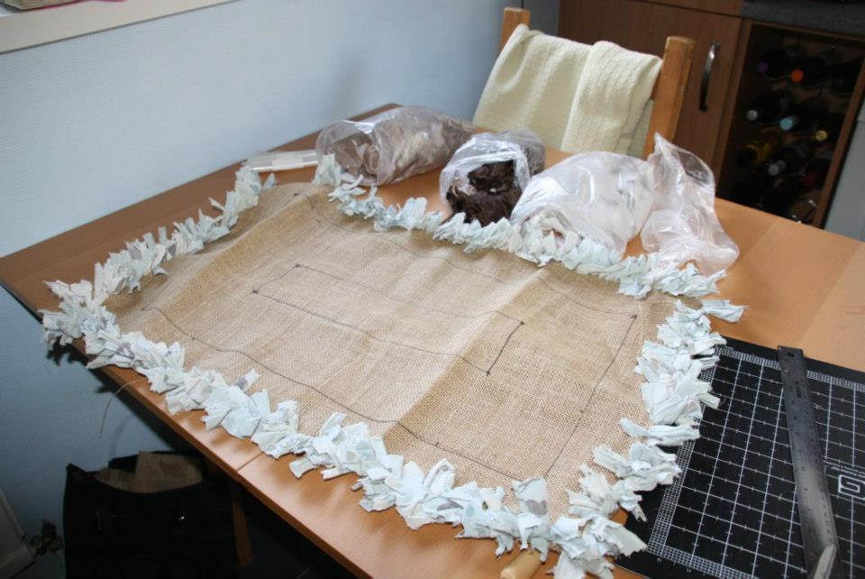 Kate's Design and Craft : Make a rag rug