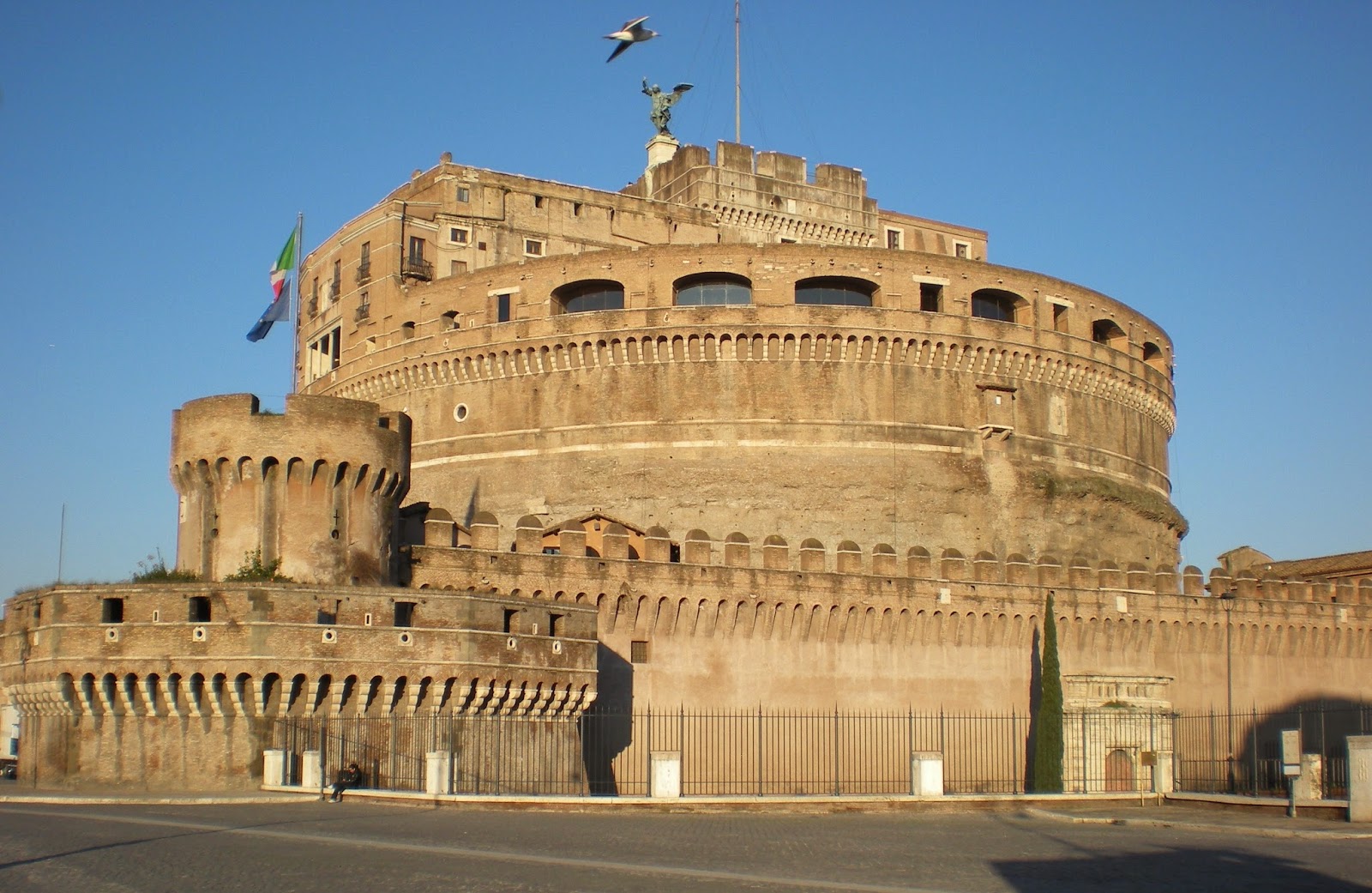 ARQtividad: #Roma, Edificios militares y de Ocio