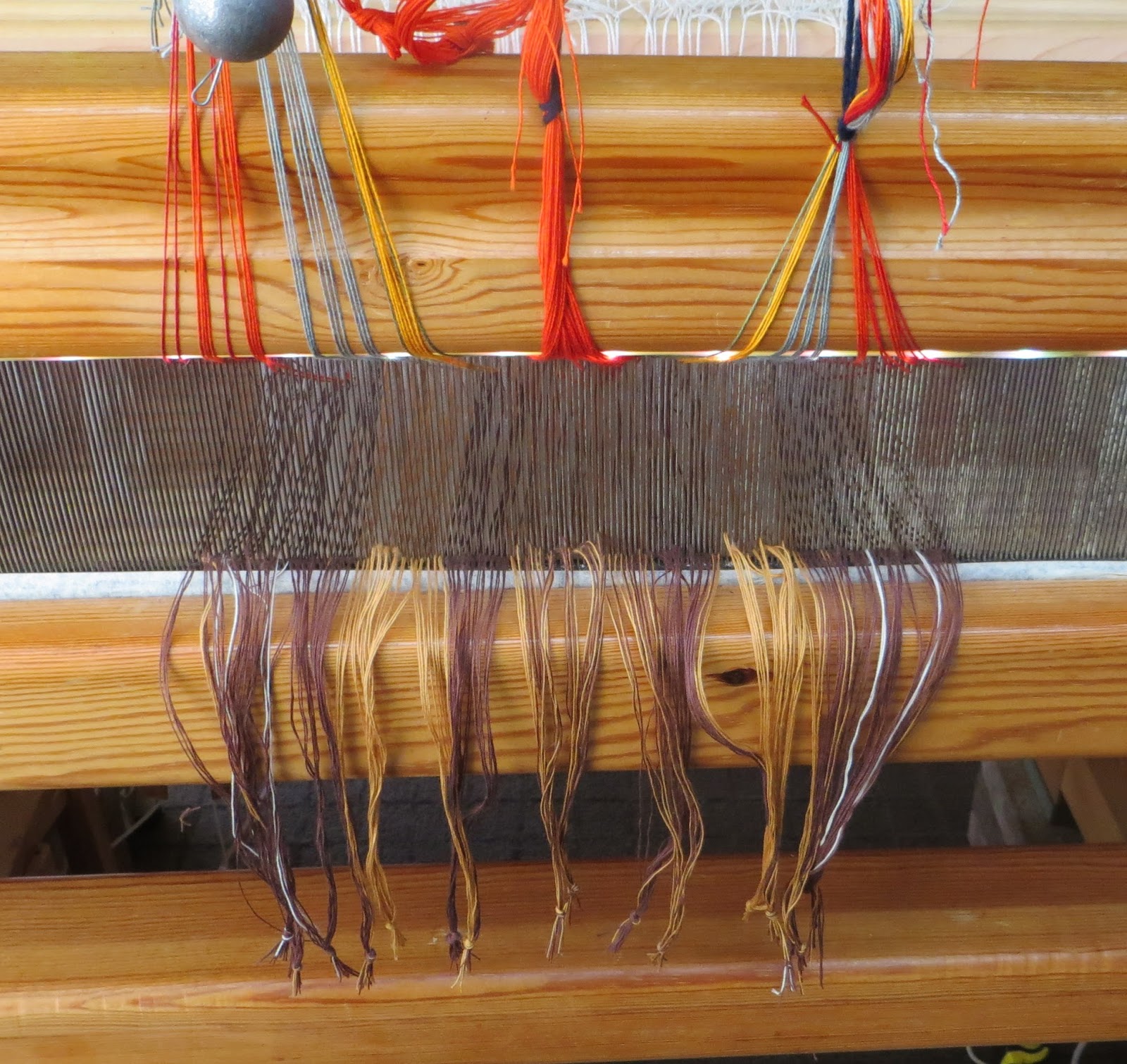 Gangewifre Weaving: Supplementary Warp - tying on