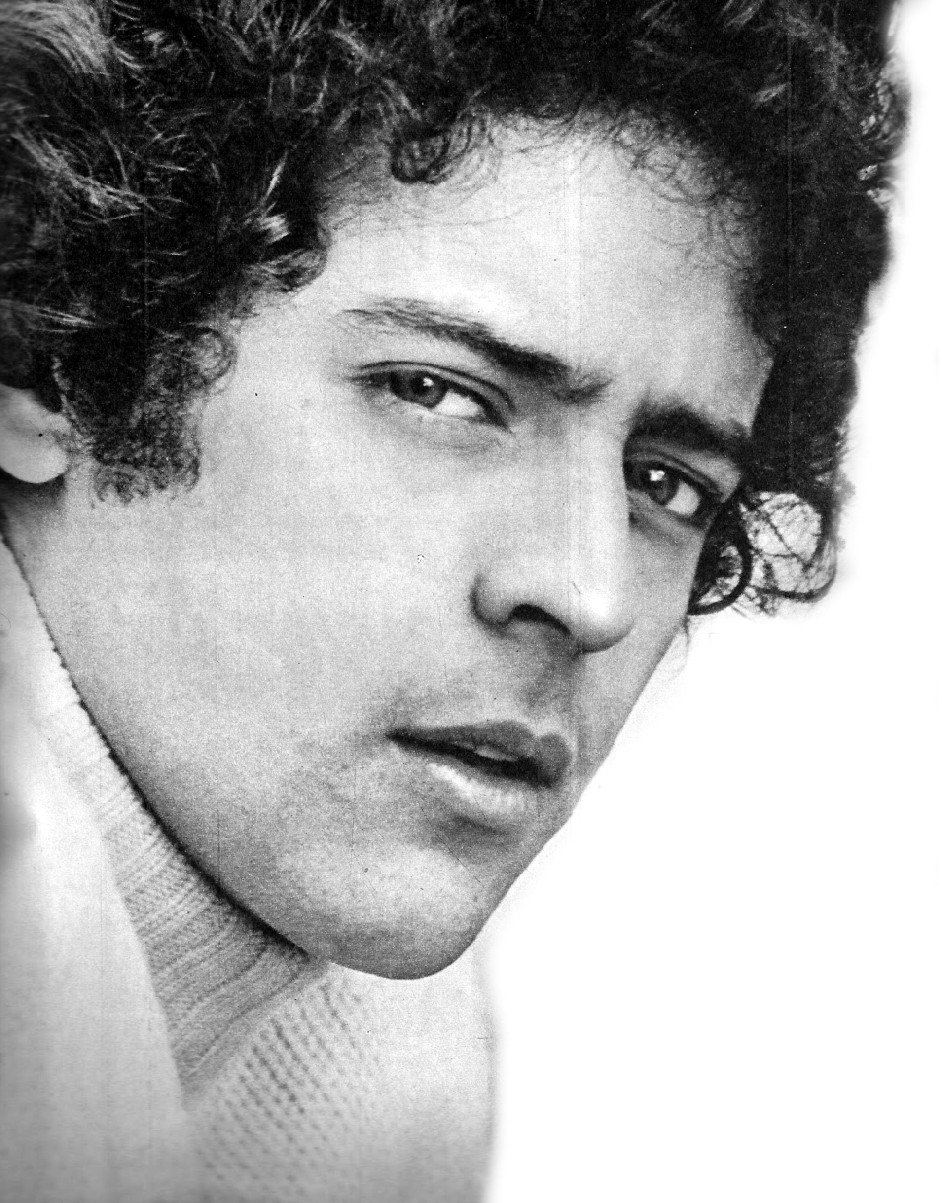 Astros em Revista: MARCOS PAULO AS BATALHAS DE UM HOMEM DE TELEVISÃO