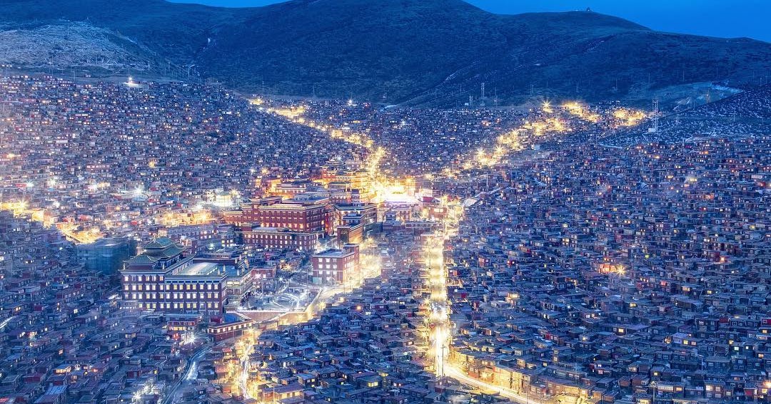 Depois Falamos: Mosteiro Azul, Tibete