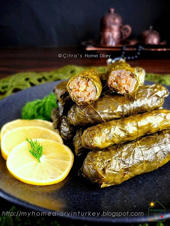 Citra's Home Diary: Kıymalı Yaprak Sarması / Turkish Grape Leaves ...
