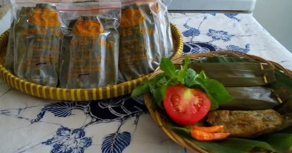 Orange Food Tuna Orange Food Pepes Ikan Tuna
