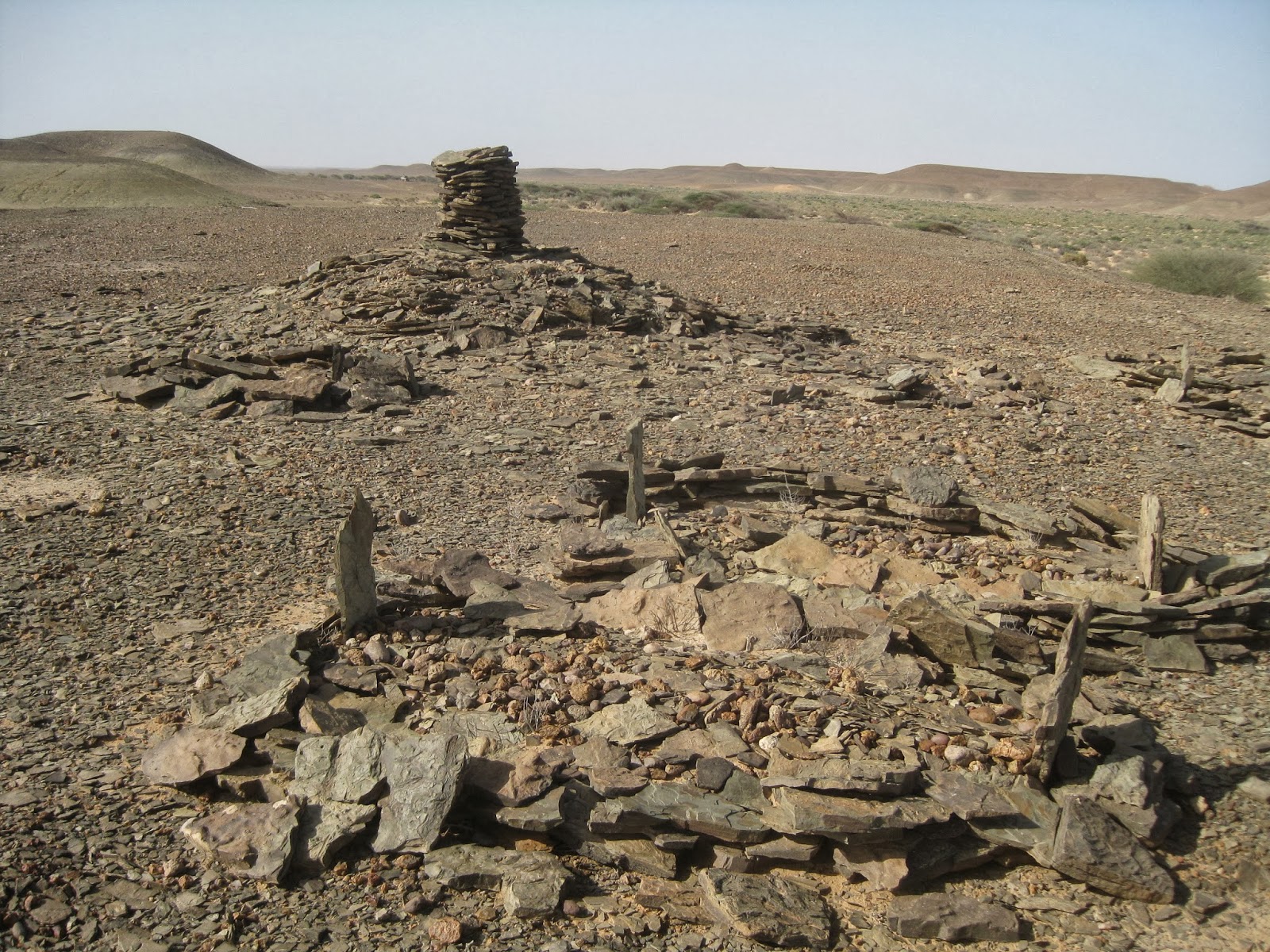 Exploring the Archaeological Landscape of the Hamada Deserts of Western ...
