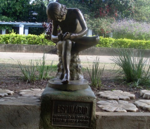 Conhecendo São Paulo: Espinário