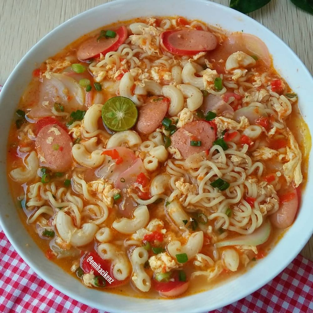 Resep Indomie Seblak Makaroni Lebih Praktis Kuahnya Lezat Meresap My