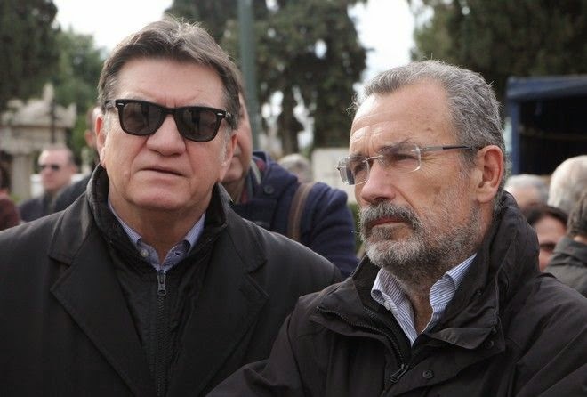ΜΕ ΤΟ ΠΑΣΟΚ ΣΤΗΝ Β' ΠΕΙΡΑΙΑ Ο ΠΑΝΤΕΛΗΣ ΚΑΨΗΣ... ΝΑ ΤΟΥ ΘΥΜΙΣΟΥΜΕ ΤΙ ...