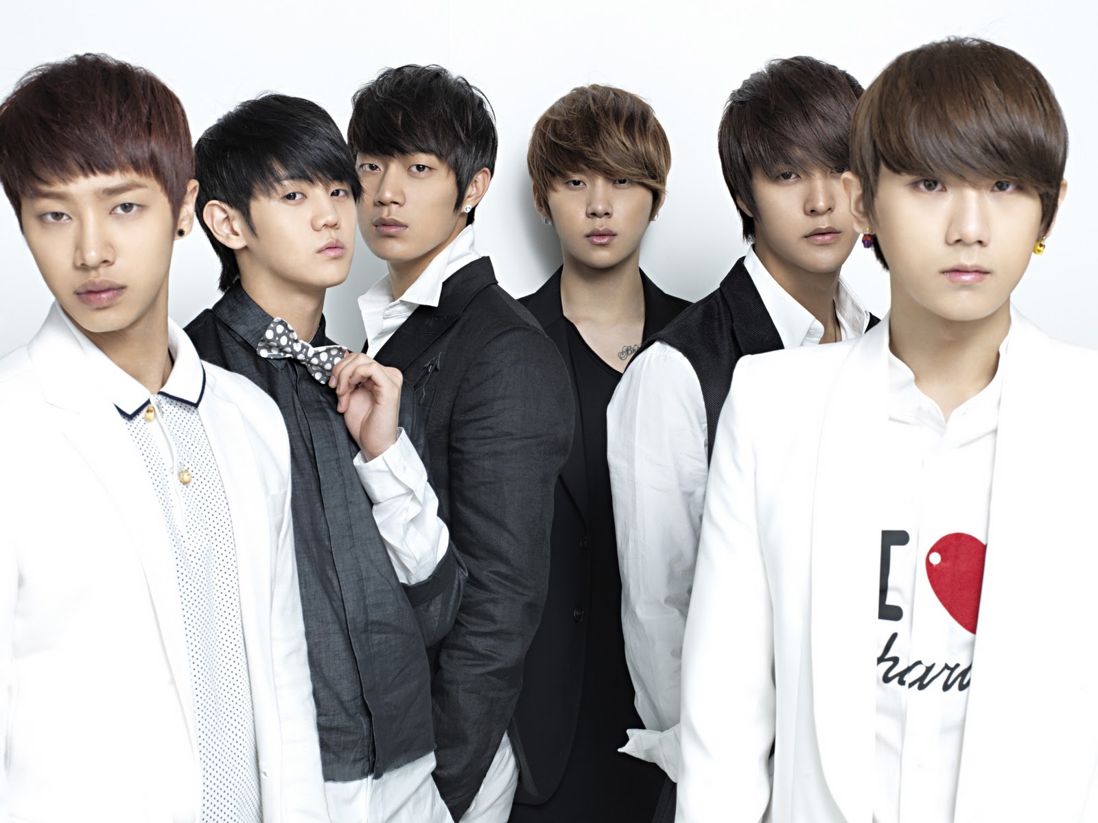 Beast (B2ST) 비스트 Members Profile