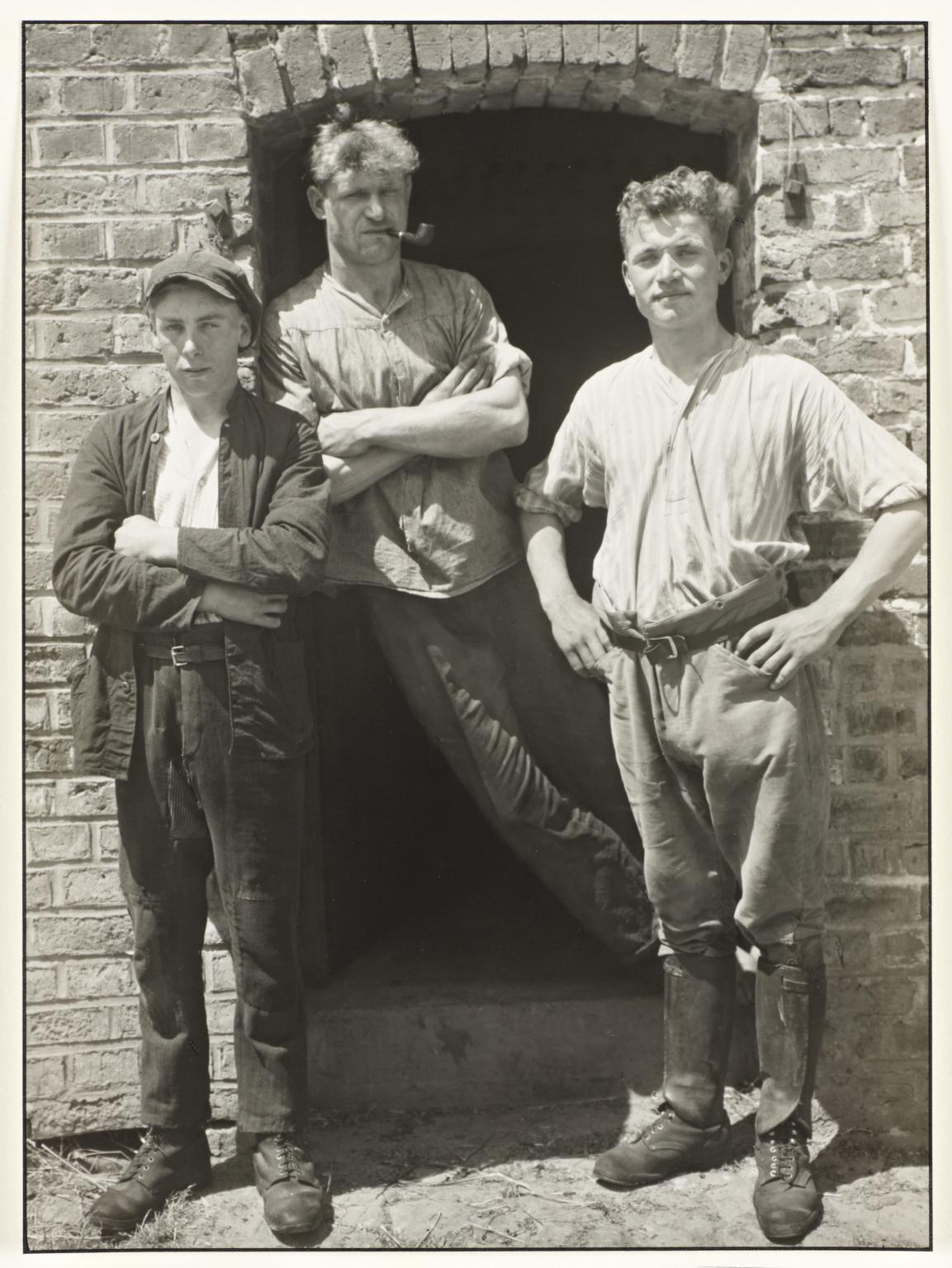 Spencer Alley: August Sander Portraits from the Nineteen Twenties