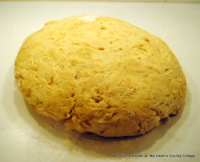 Beirocks (German Stuffed Bun)