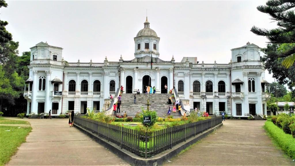 Tajhat Palace: The unknown Zamindar history of Rangpur - History and ...