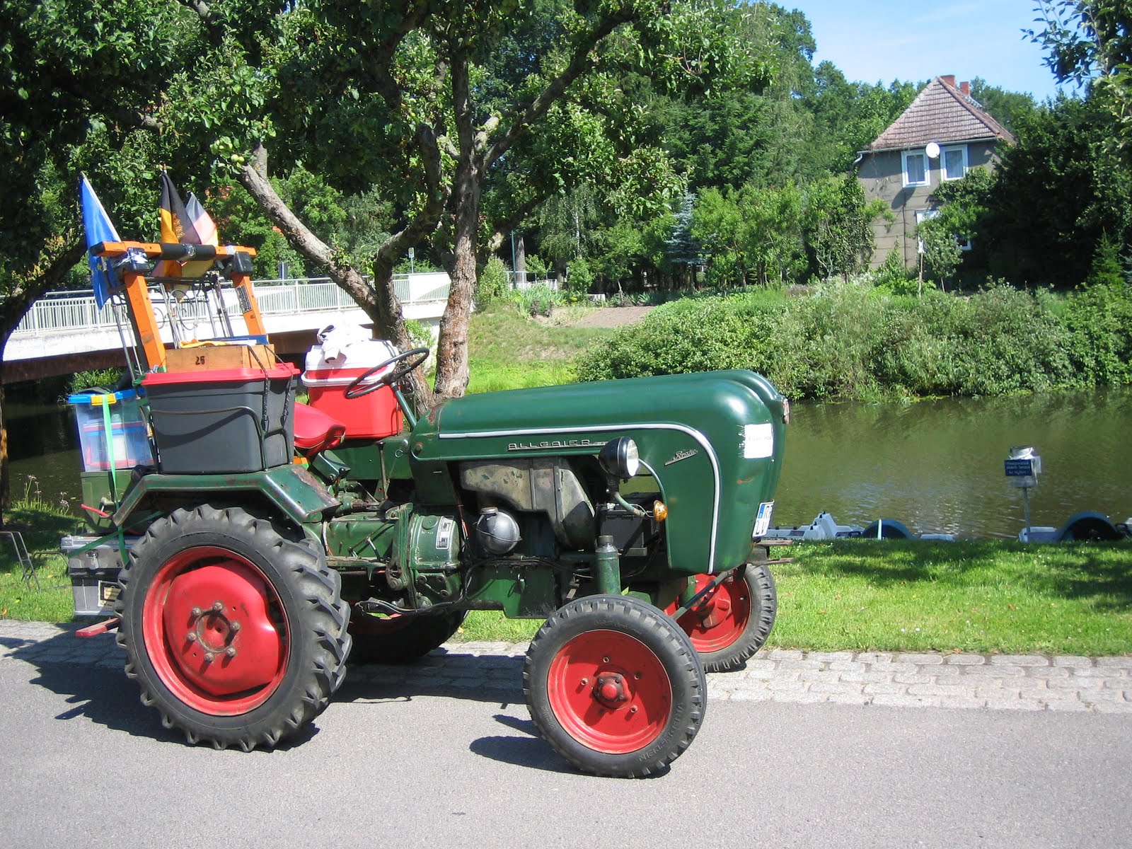 Trekker on Tour - Mit dem Traktor quer durch Deutschland - 2011