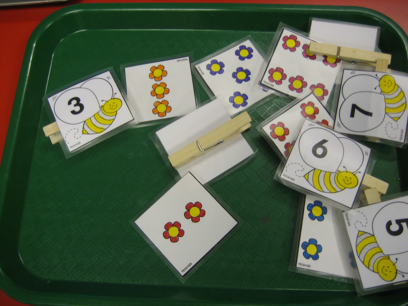 ramblings of a preschool teacher: busy bees