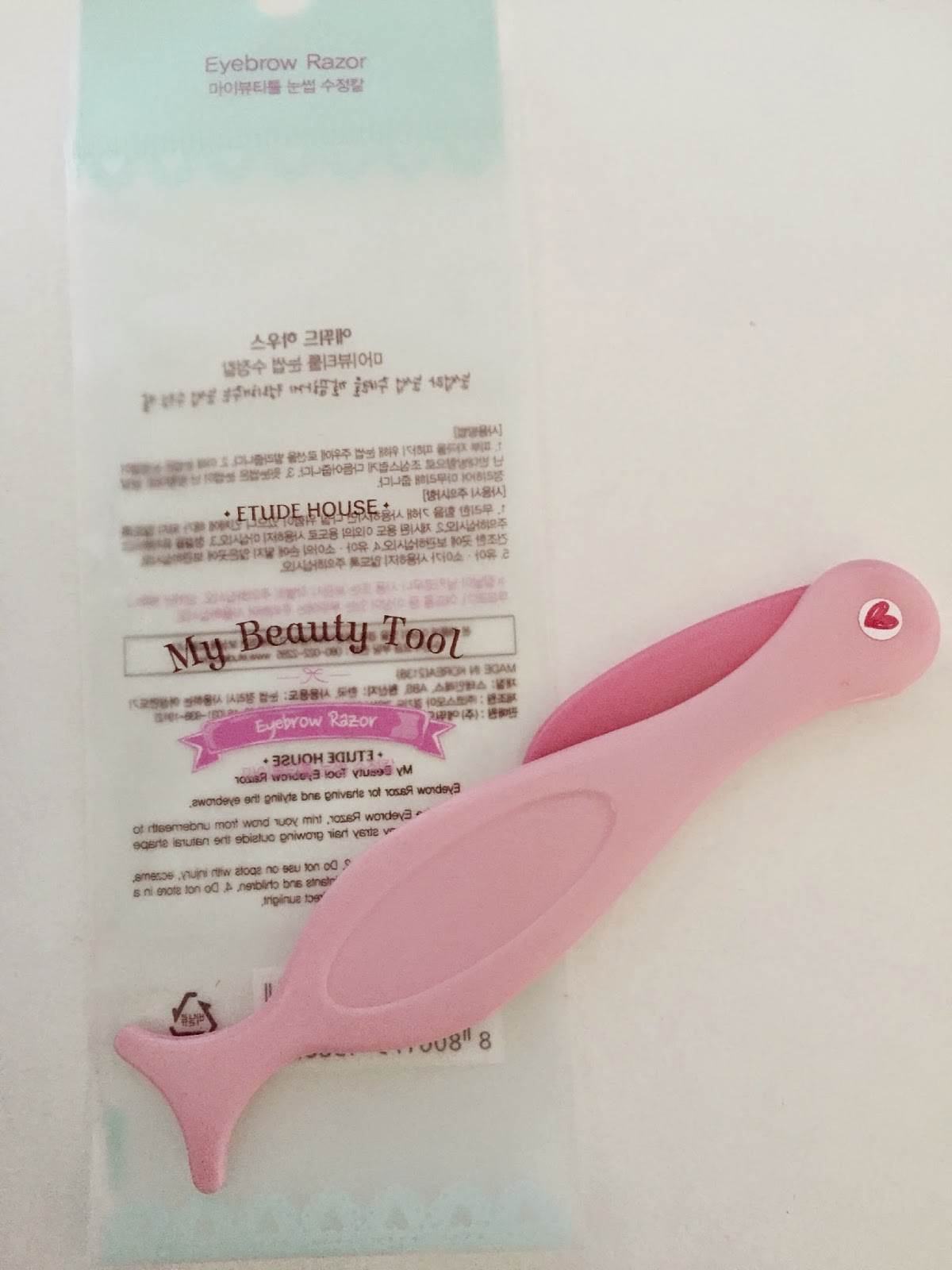 Review: Etude House My Beauty Tools (Eyebrow Razor & Eyelash Curler ...