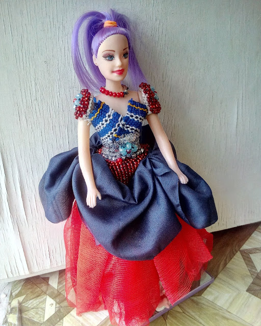 Wandering Igorot: My first Dress Up Your Doll