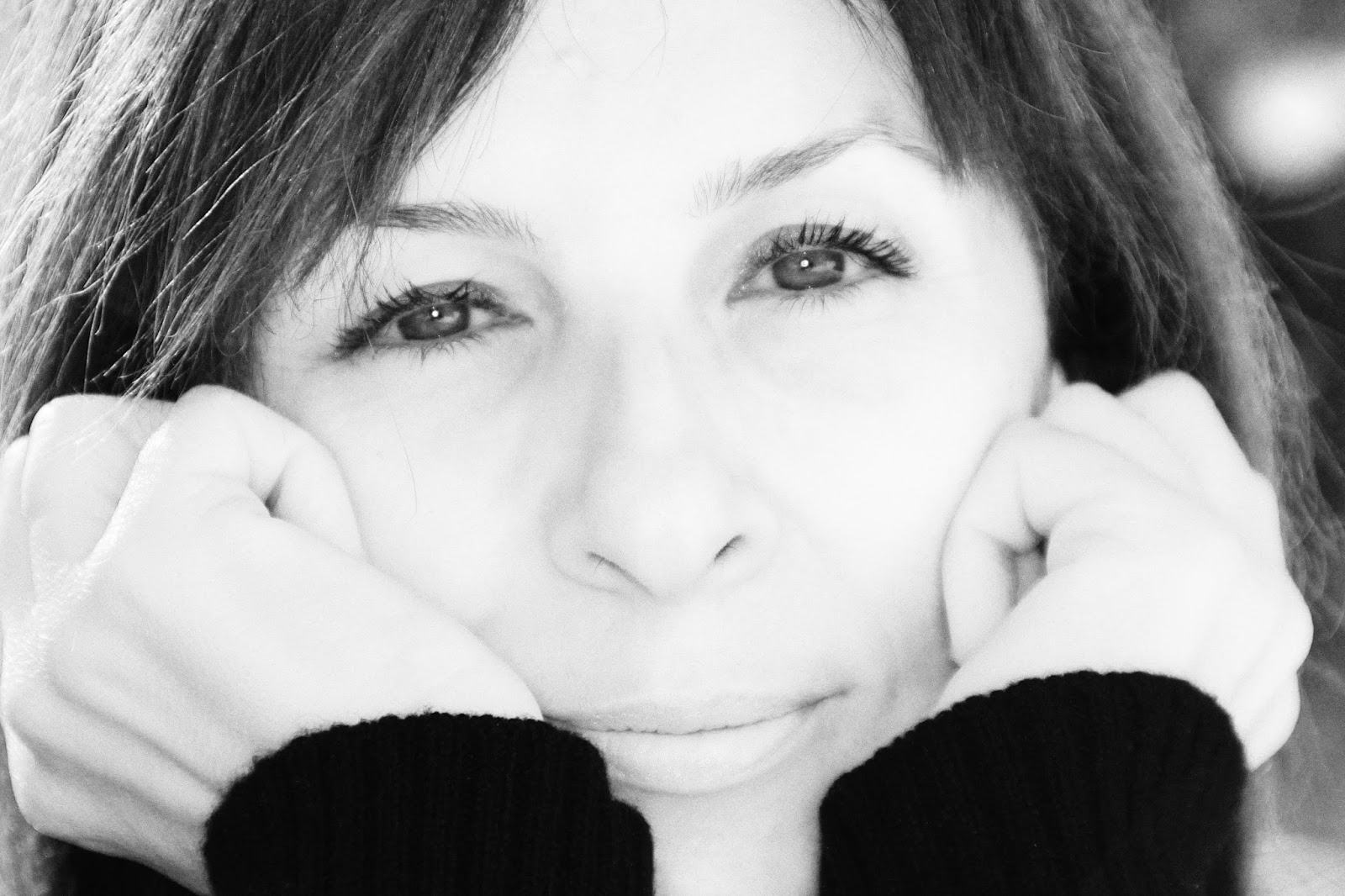 Noticias entre las nubes: Pilar Ferrer García debuta en la literatura ...