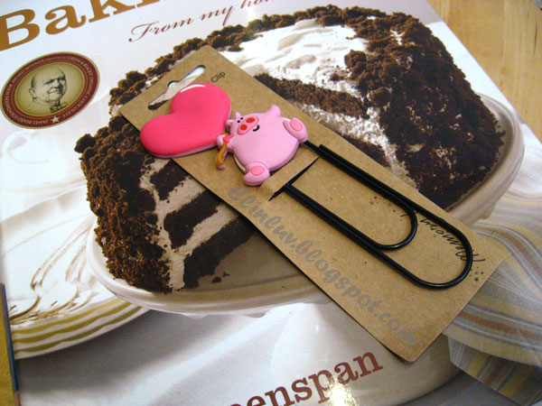 Elinluv's Tidbits Corner: Cute Bookmark That Makes Me Smile :)