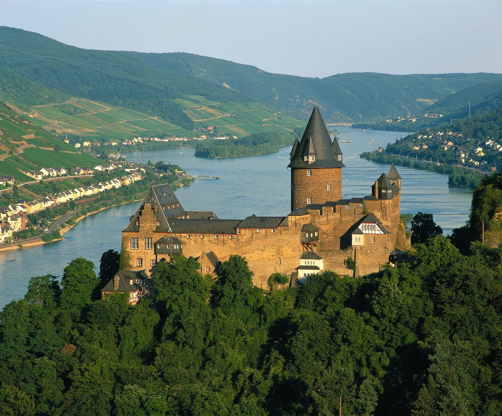 Where do you want to go?: Rhine Valley, Germany