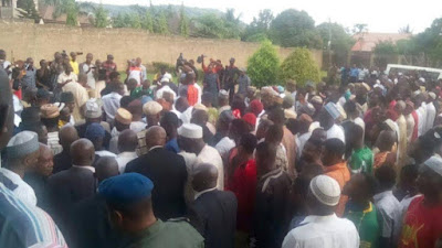 Photo: Ex Super Eagles coach, Shuaibu Amodu laid to rest