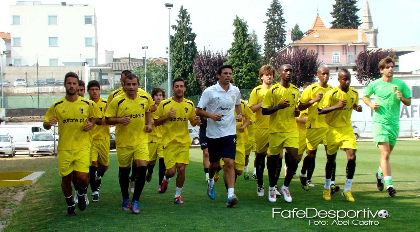 A.D. Fafe apresentou-se oficialmente hoje de tarde... Plantel com 18 ...
