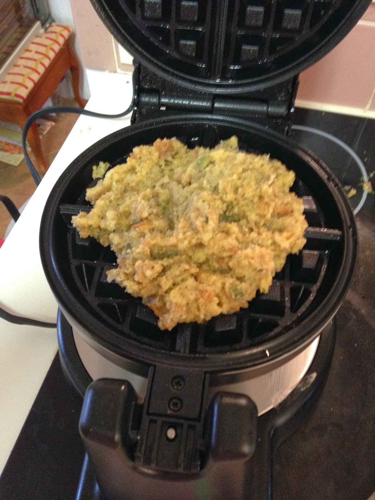 Tracy Cooks in Austin: TWO ideas here, First, Gravy. Then another ...