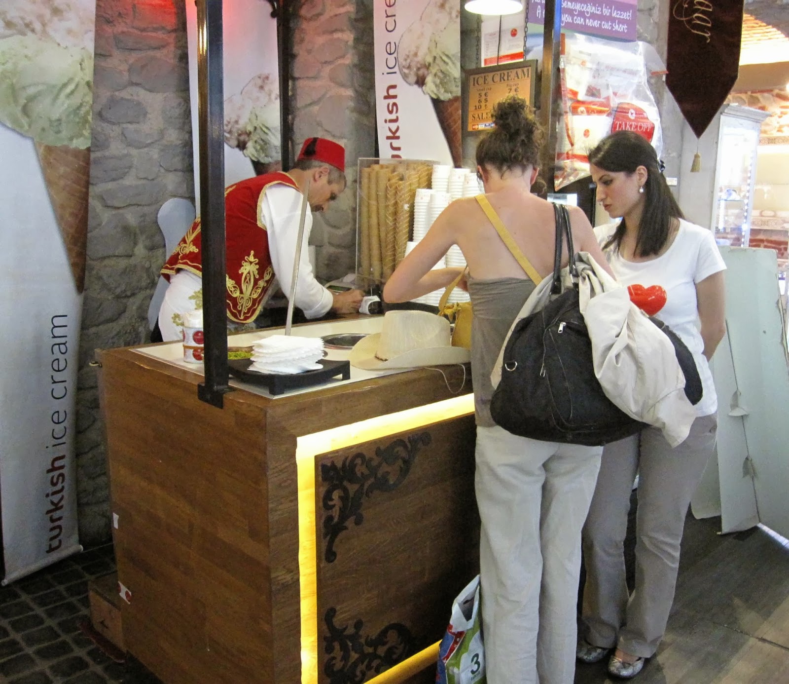 de amores y relaciones: Tránsitos: Turkish Icecream