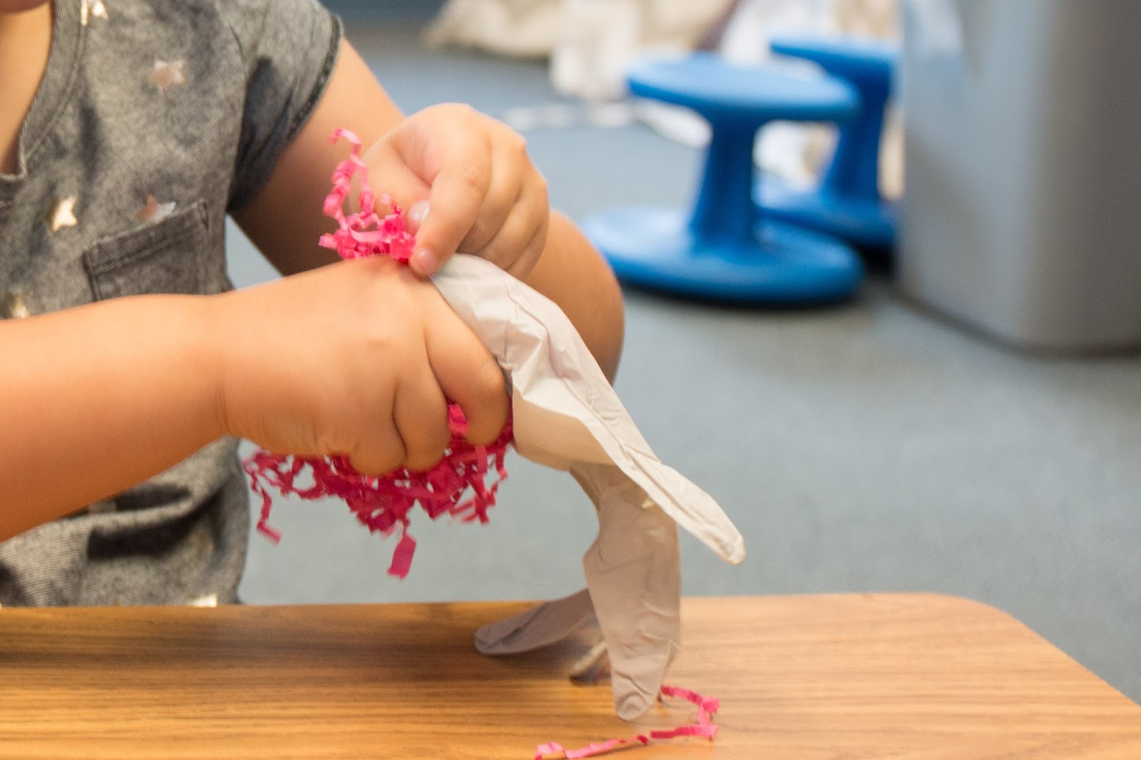 Teach Them To Fly: The Kissing Hand-Welcome to Kindergarten!