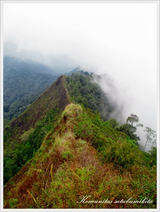 jejak kecil: Catatan Perjalanan : Gunung Kerenceng (Bagian 1)