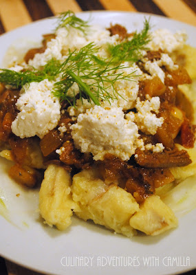 Gnocchi Poutine with Fenneled Curds and Gravy for #SundaySupper #FWCON ...