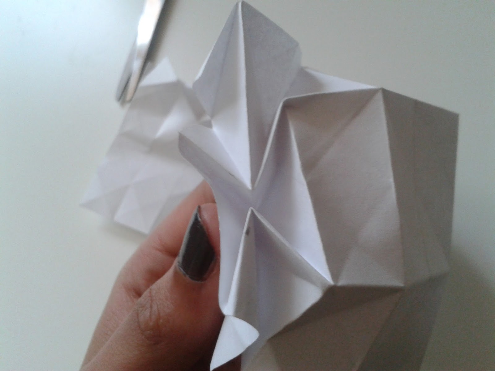 Memnos and Mesmer: DIY Origami Lampshade!