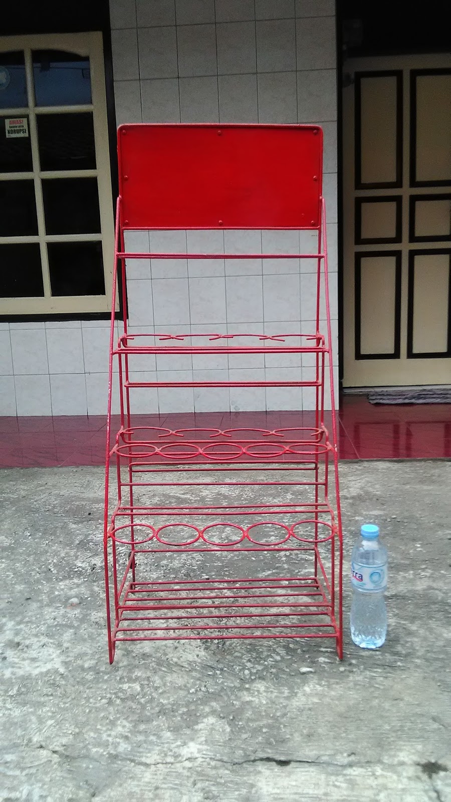 Gaya Antik Galeri : Rak Botol Tempo Doeloe Bahan Besi(TERJUAL/SOLD OUT)