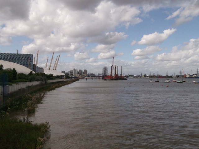 Archibollocks: Where Thames' smooth waters glide...