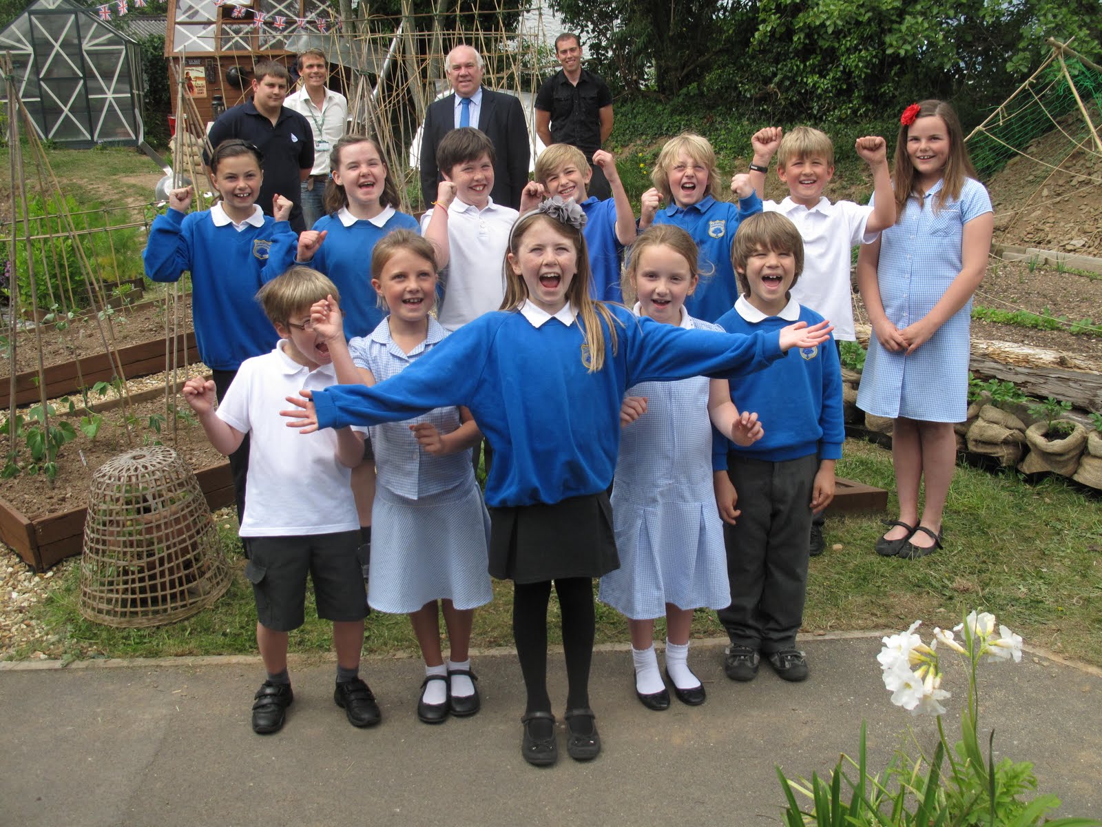 Digging for Victory at Elburton Primary School: Media Event Part 2 ...