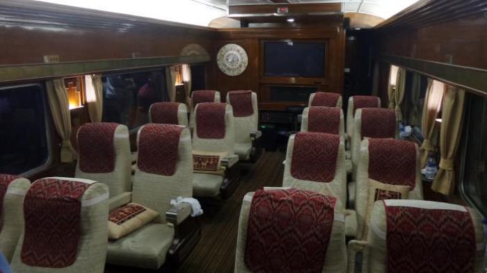 Melihat ke Gerbong Kereta Api Wisata, Ada yang Dilengkapi Tempat Tidur ...