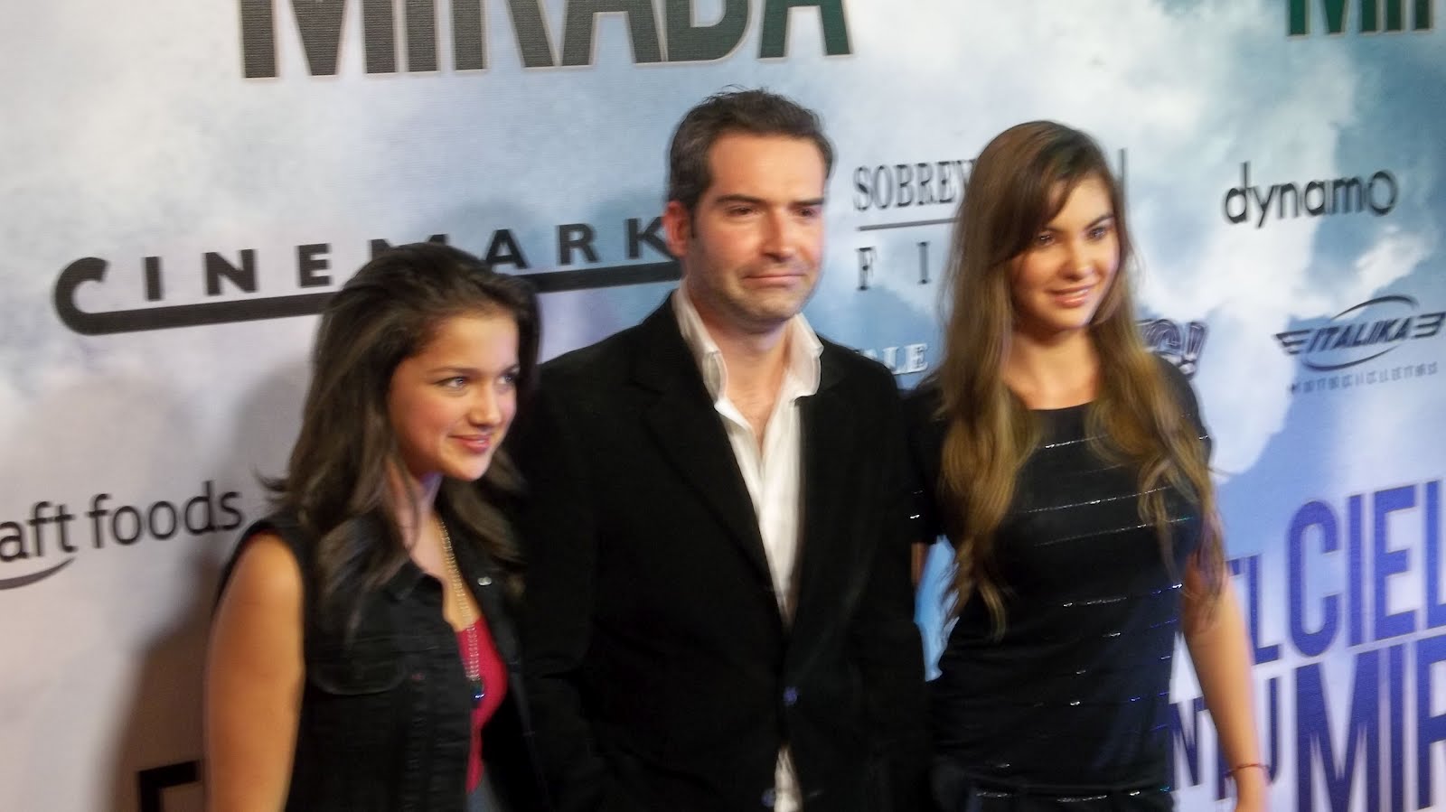 Mediamaca Prensa: Premier 'El Cielo En tu mirada'