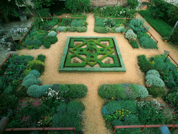 Lines and Curves in Landscape Design