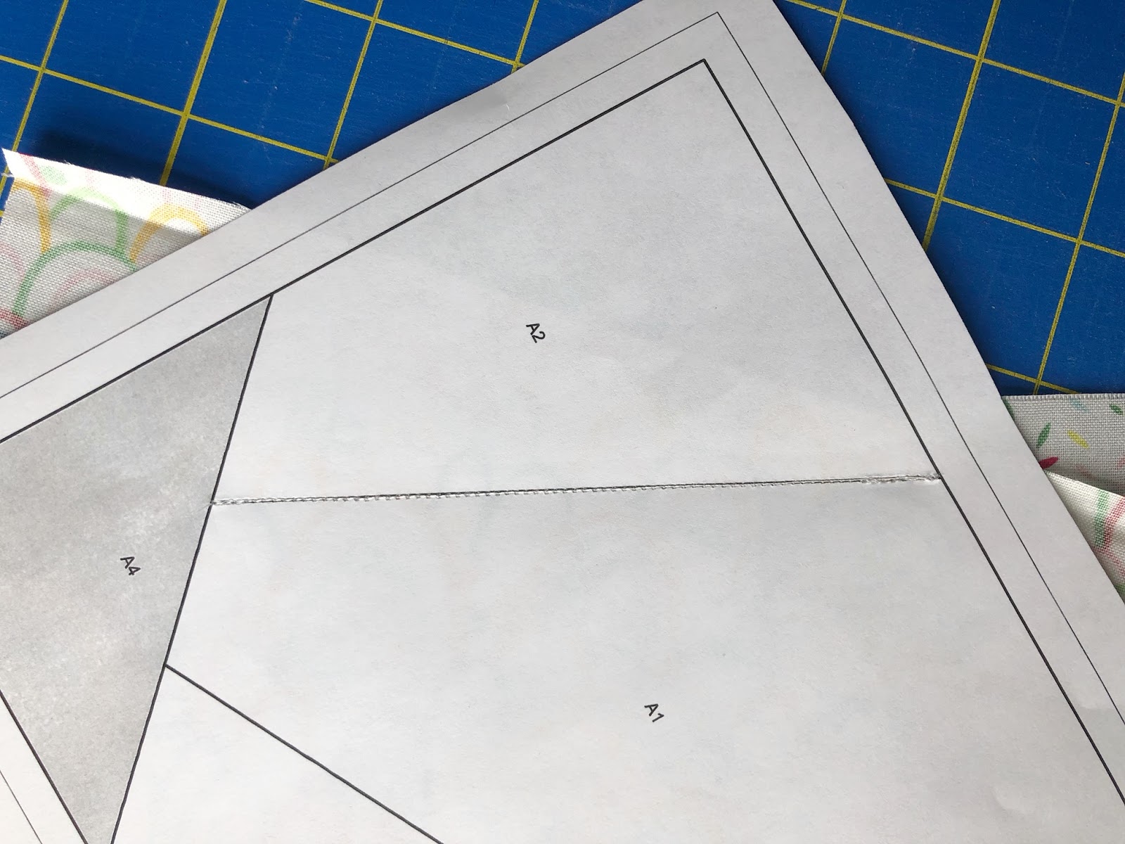 Free Foundation Paper Piecing Pattern: Ray Quilt Block