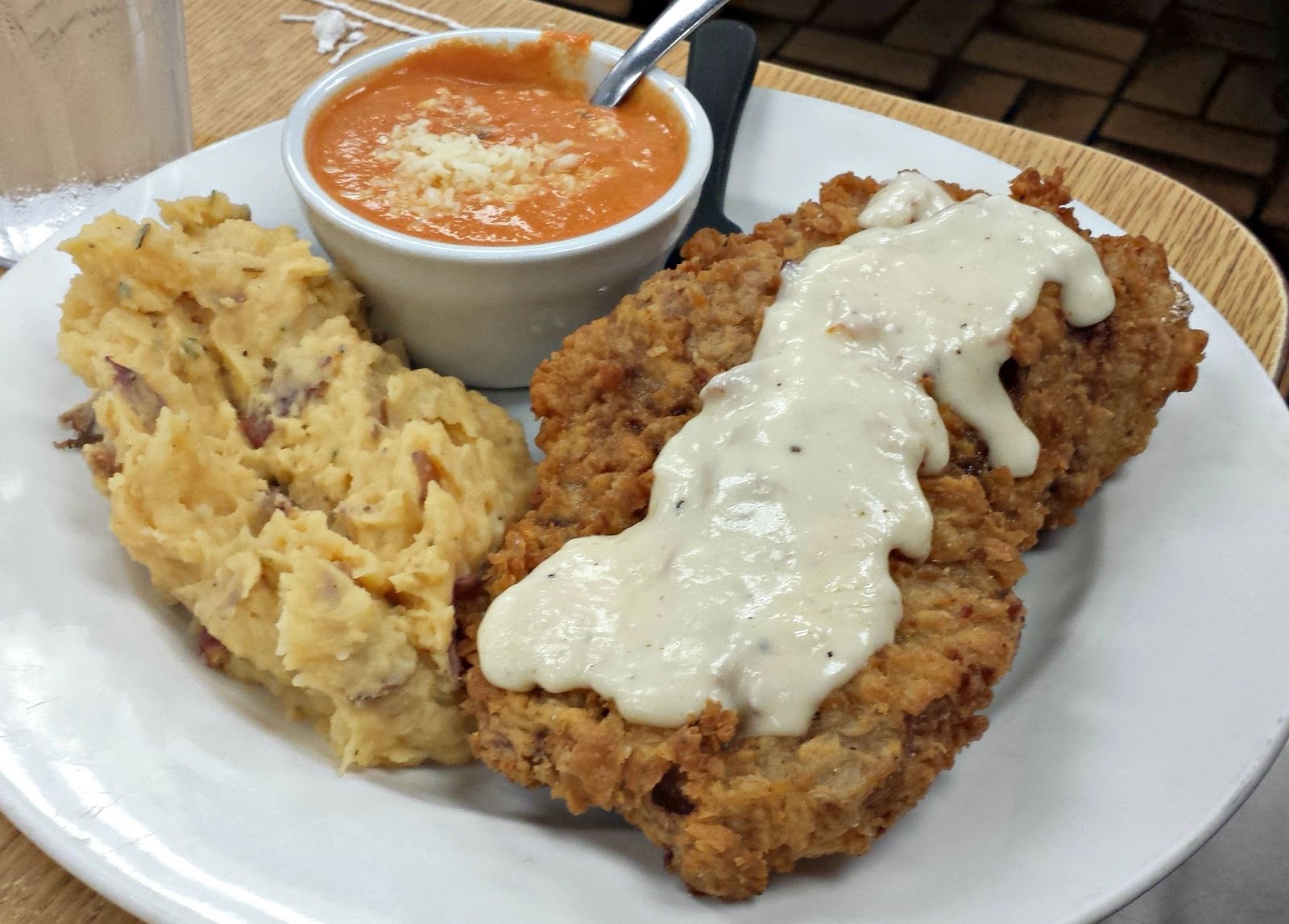 borrowed heaven: Charleston Eats: Early Bird Diner