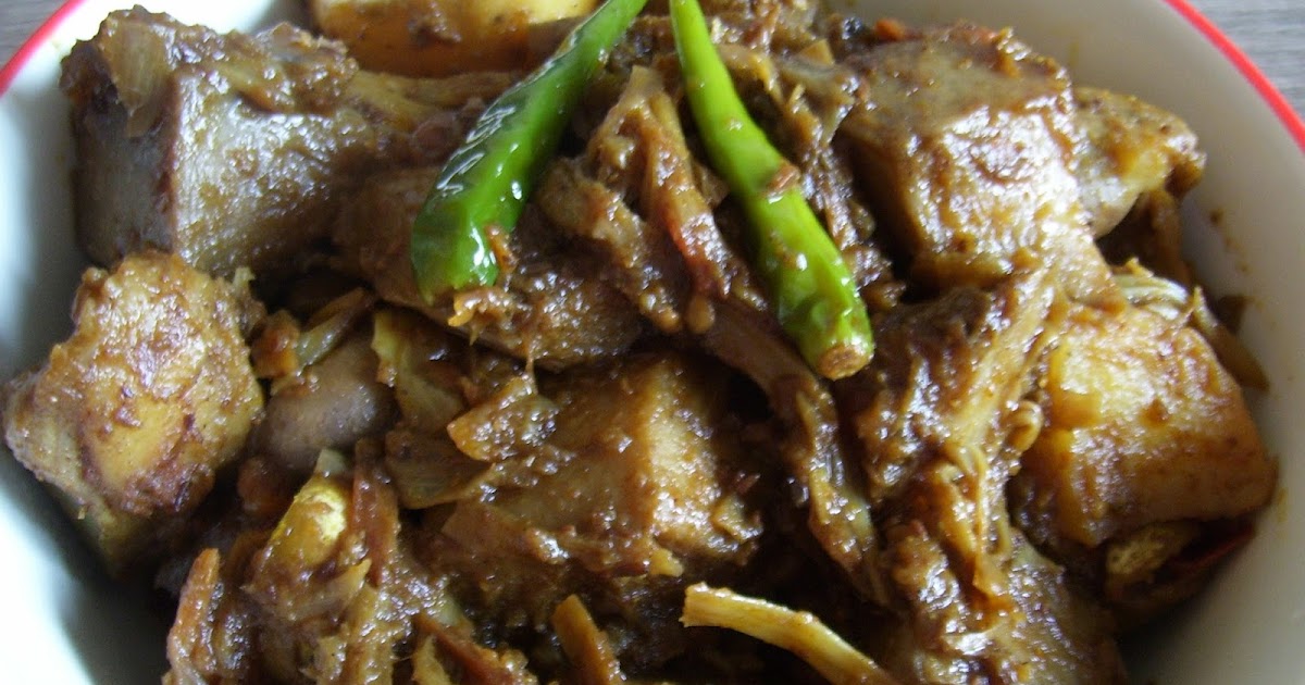 Kitchen With a Purpose: Echorer Torkari or Raw Jackfruit Recipe