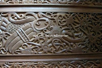 Hatma Tramana Design: Seni Ukir Dayak Kalimantan